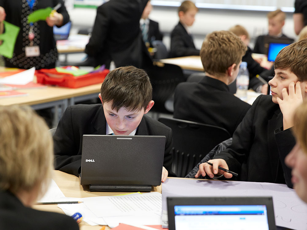 PGCE Secondary Computing with Qualified Teacher Status Full-time 2024 | Sheffield Hallam University